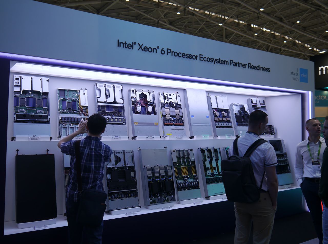 可搭16臺E3.S SSD與4張GPU卡，Dell推2U2路Xeon 6伺服器 | iThome